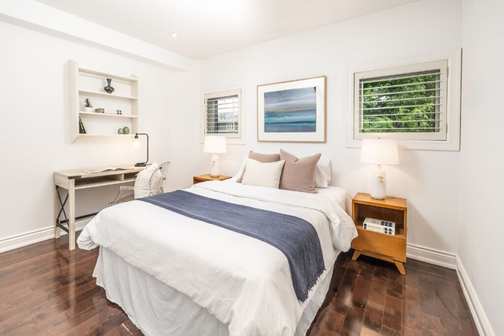 99 Walker Avenue - Leeanne Weld